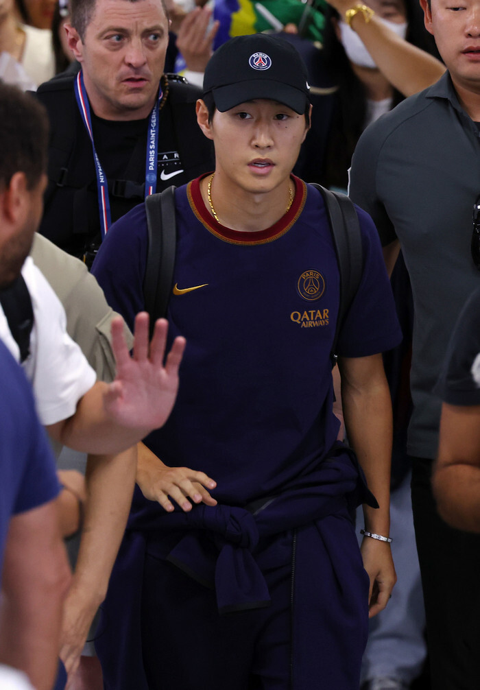 PSG in S. Korea for match vs. K League club