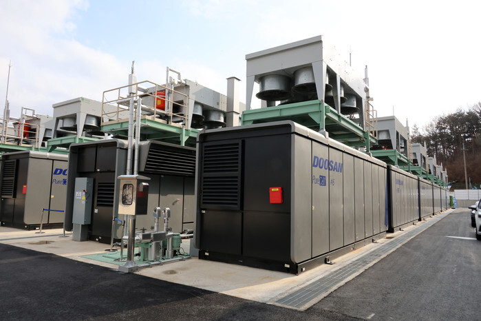 Hydrogen fuel cell station completed